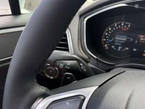 Grey Ford Mondeo 2016 in Kaunas, with an engine capacity of 2.00 L and mileage of 304 thousand km for 5490 €, photo 33 on AUTOMOTO.COM.LV