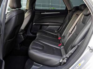 Grey Ford Mondeo 2016 in Klaipeda, with an engine capacity of 2.00 L and mileage of 290 thousand km for 7999 €, photo 19 on AUTOMOTO.COM.LV