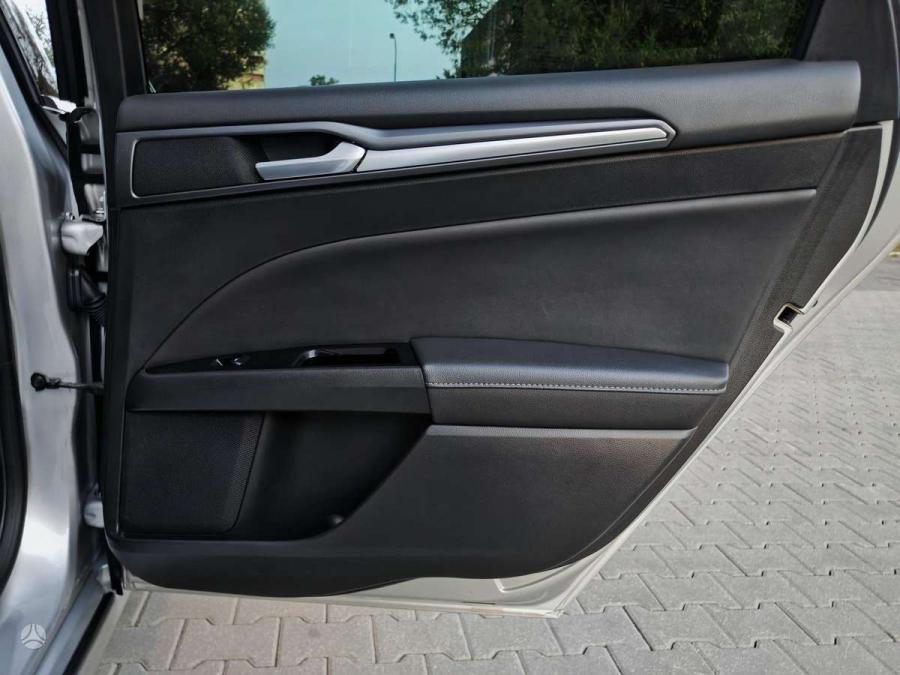 Grey Ford Mondeo 2016 in Klaipeda, with an engine capacity of 2.00 L and mileage of 290 thousand km for 7999 €, photo 34 on AUTOMOTO.COM.LV