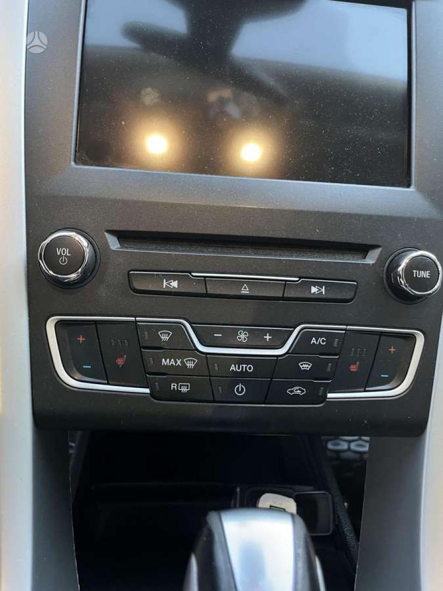 Pelēks Ford Mondeo 2016 Kauņa, ar dzinēja tilpumu 2.00 L un nobraukumu 290 tūkst. km par 8000 €, foto 7 vietnē AUTOMOTO.COM.LV