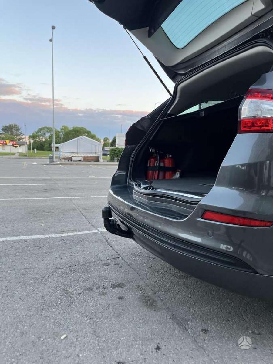 Pelēks Ford Mondeo 2016 Kauņa, ar dzinēja tilpumu 2.00 L un nobraukumu 290 tūkst. km par 8000 €, foto 13 vietnē AUTOMOTO.COM.LV