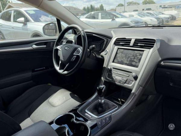 Grey Ford Mondeo 2016 in Radviliskis, with an engine capacity of 1.50 L and mileage of 263 thousand km for 4950 €, photo 9 on AUTOMOTO.COM.LV