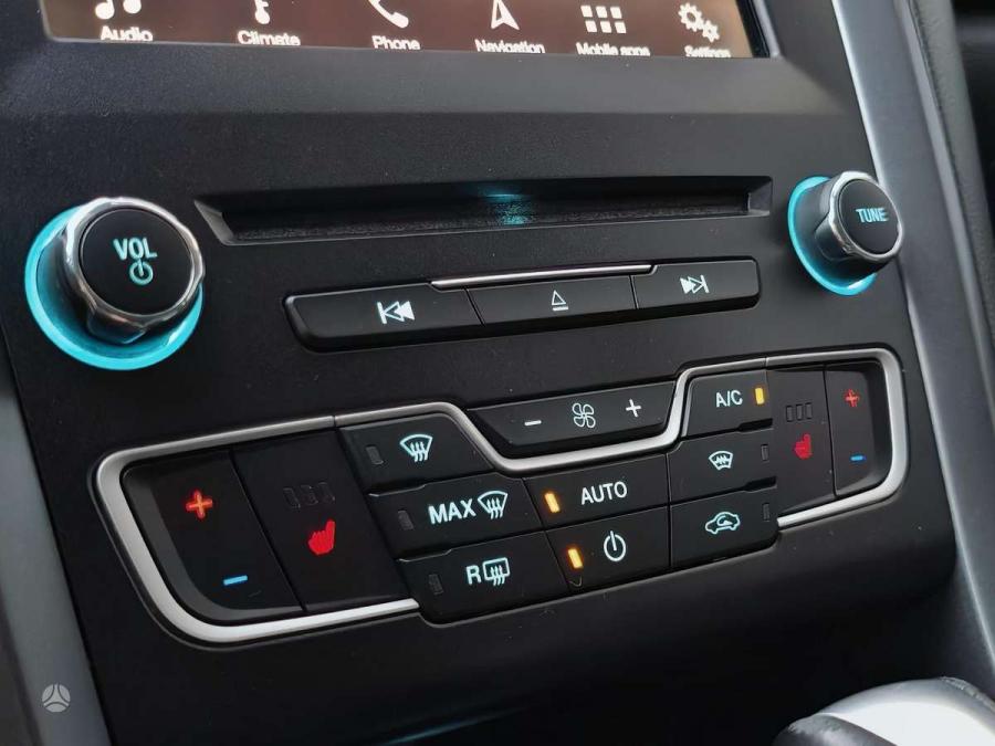Grey Ford Mondeo 2016 in Klaipeda, with an engine capacity of 2.00 L and mileage of 290 thousand km for 7500 €, photo 40 on AUTOMOTO.COM.LV
