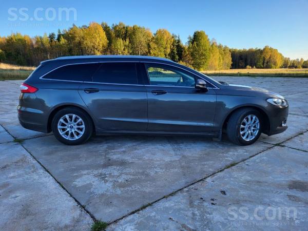 Pelēks Ford Mondeo 2016 Rīga, ar dzinēja tilpumu 1.50 L un nobraukumu 210 tūkst. km par 5800 €, foto 4 vietnē AUTOMOTO.COM.LV