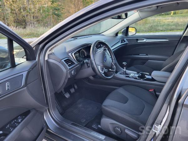 Pelēks Ford Mondeo 2016 Rīga, ar dzinēja tilpumu 1.50 L un nobraukumu 210 tūkst. km par 5800 €, foto 9 vietnē AUTOMOTO.COM.LV
