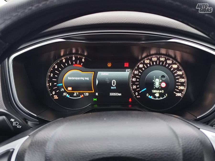 Grey Ford Mondeo 2017 in Siauliai, with an engine capacity of 2.00 L and mileage of 0 thousand km for 7200 €, photo 15 on AUTOMOTO.COM.LV