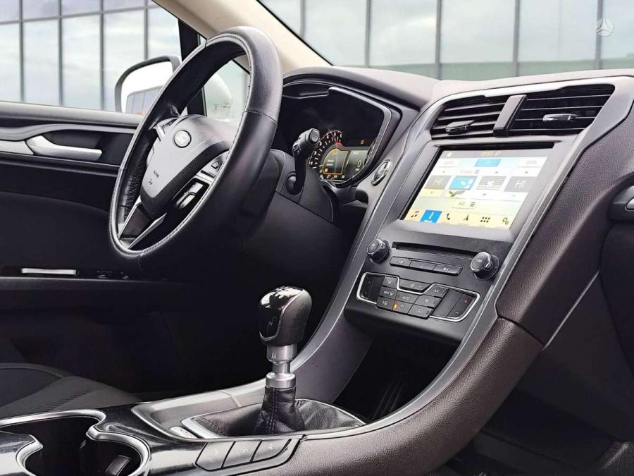 Pelēks Ford Mondeo 2017 Šauļi, ar dzinēja tilpumu 2.00 L un nobraukumu 0 tūkst. km par 5999 €, foto 16 vietnē AUTOMOTO.COM.LV