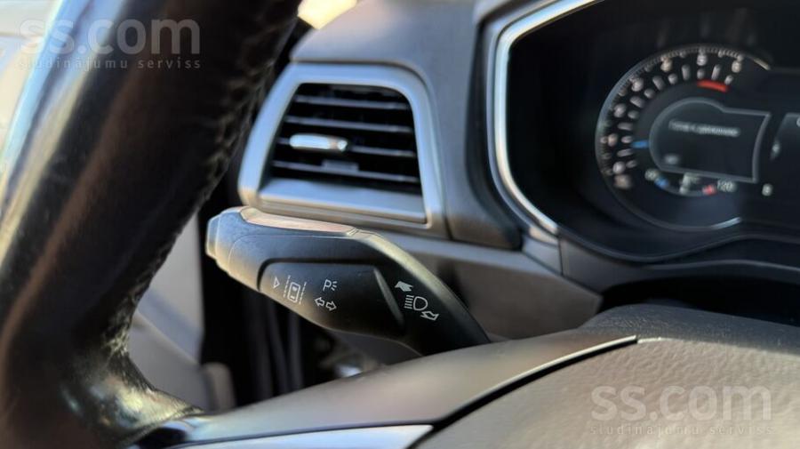 Серый Форд Мондео 2017 в Рига, объемом двигателя 2.00 л и пробегом 276 тыс. км за 8500 €, фото 17 на AUTOMOTO.COM.LV