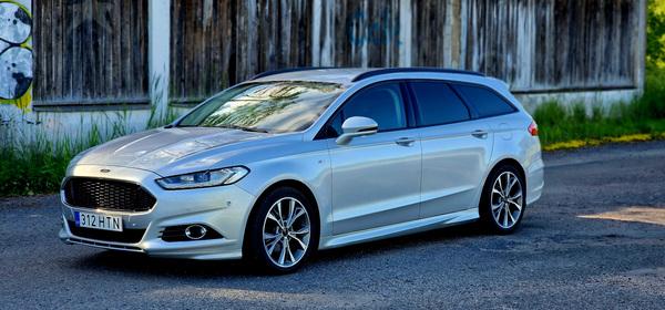 Grey Ford Mondeo 2017 in Parnu, with an engine capacity of 2.00 L and mileage of 239 thousand km for 10999 €, photo 1 on AUTOMOTO.COM.LV