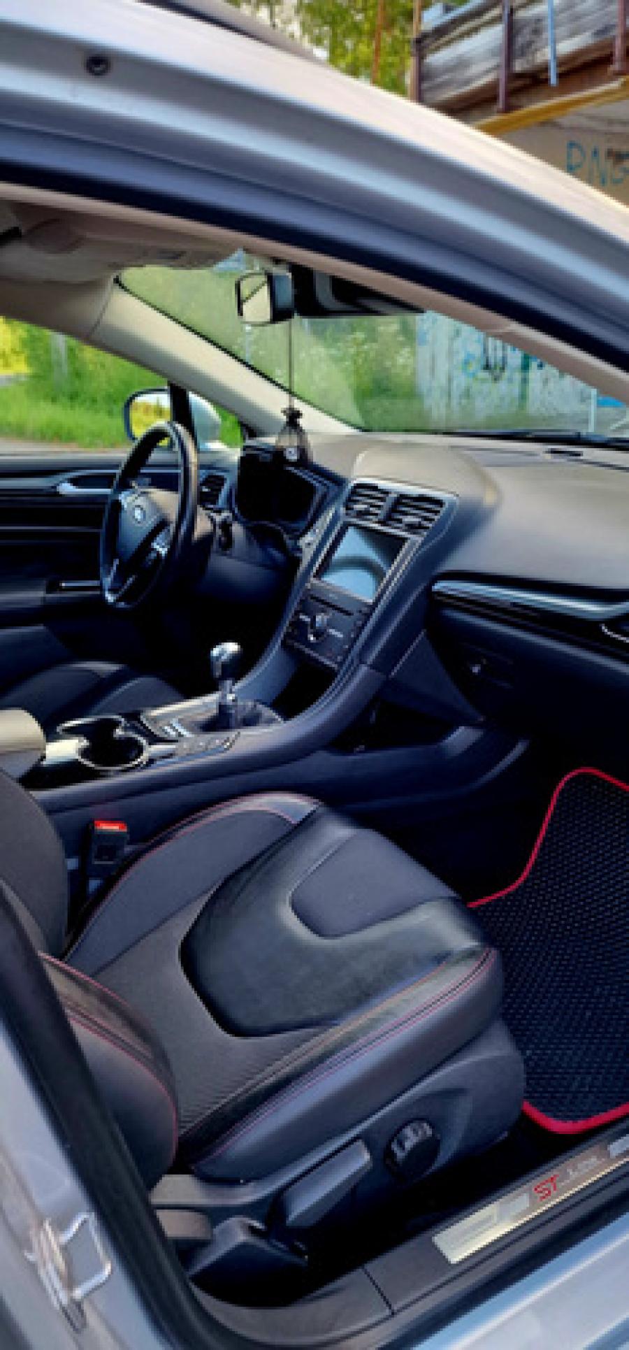 Pelēks Ford Mondeo 2017 Pērnava, ar dzinēja tilpumu 2.00 L un nobraukumu 239 tūkst. km par 10999 €, foto 8 vietnē AUTOMOTO.COM.LV