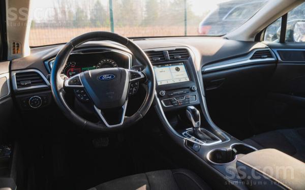 Grey Ford Mondeo 2017 in Riga, with an engine capacity of 2.00 L and mileage of 295 thousand km for 5790 €, photo 5 on AUTOMOTO.COM.LV