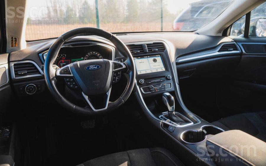 Grey Ford Mondeo 2017 in Riga, with an engine capacity of 2.00 L and mileage of 295 thousand km for 5790 €, photo 6 on AUTOMOTO.COM.LV
