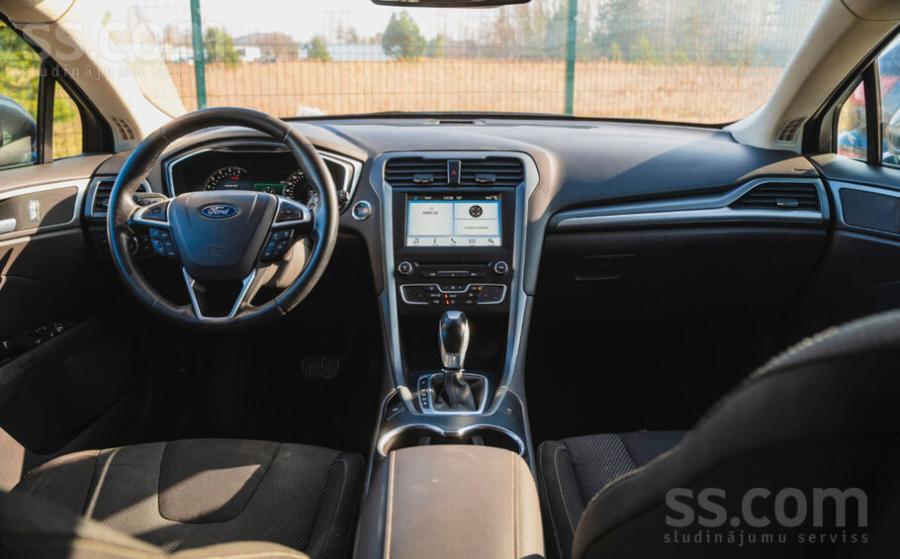 Grey Ford Mondeo 2017 in Riga, with an engine capacity of 2.00 L and mileage of 295 thousand km for 5790 €, photo 7 on AUTOMOTO.COM.LV