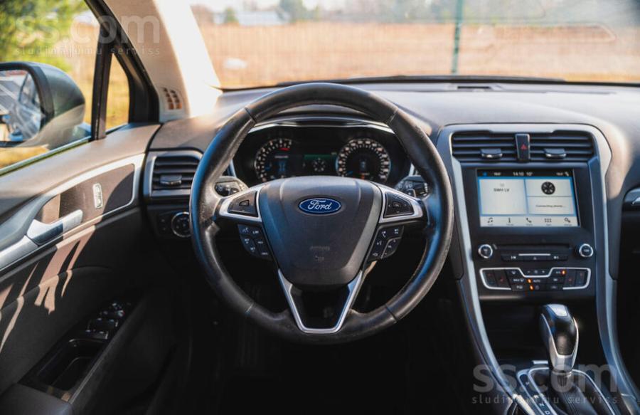 Grey Ford Mondeo 2017 in Riga, with an engine capacity of 2.00 L and mileage of 295 thousand km for 5790 €, photo 10 on AUTOMOTO.COM.LV