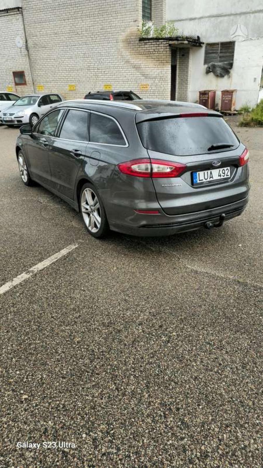 Grey Ford Mondeo 2017 in Vilnius, with an engine capacity of 2.00 L and mileage of 233 thousand km for 7800 €, photo 3 on AUTOMOTO.COM.LV