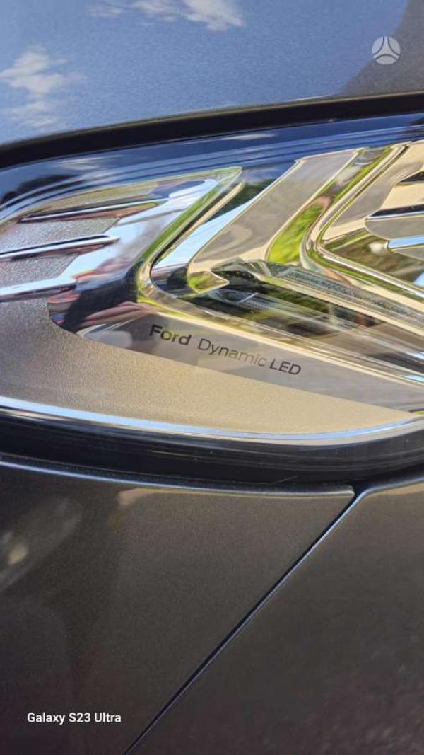 Grey Ford Mondeo 2017 in Vilnius, with an engine capacity of 2.00 L and mileage of 233 thousand km for 7800 €, photo 3 on AUTOMOTO.COM.LV
