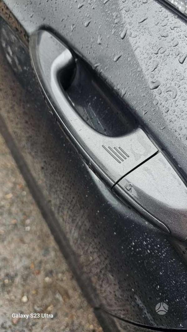 Grey Ford Mondeo 2017 in Vilnius, with an engine capacity of 2.00 L and mileage of 233 thousand km for 7800 €, photo 4 on AUTOMOTO.COM.LV