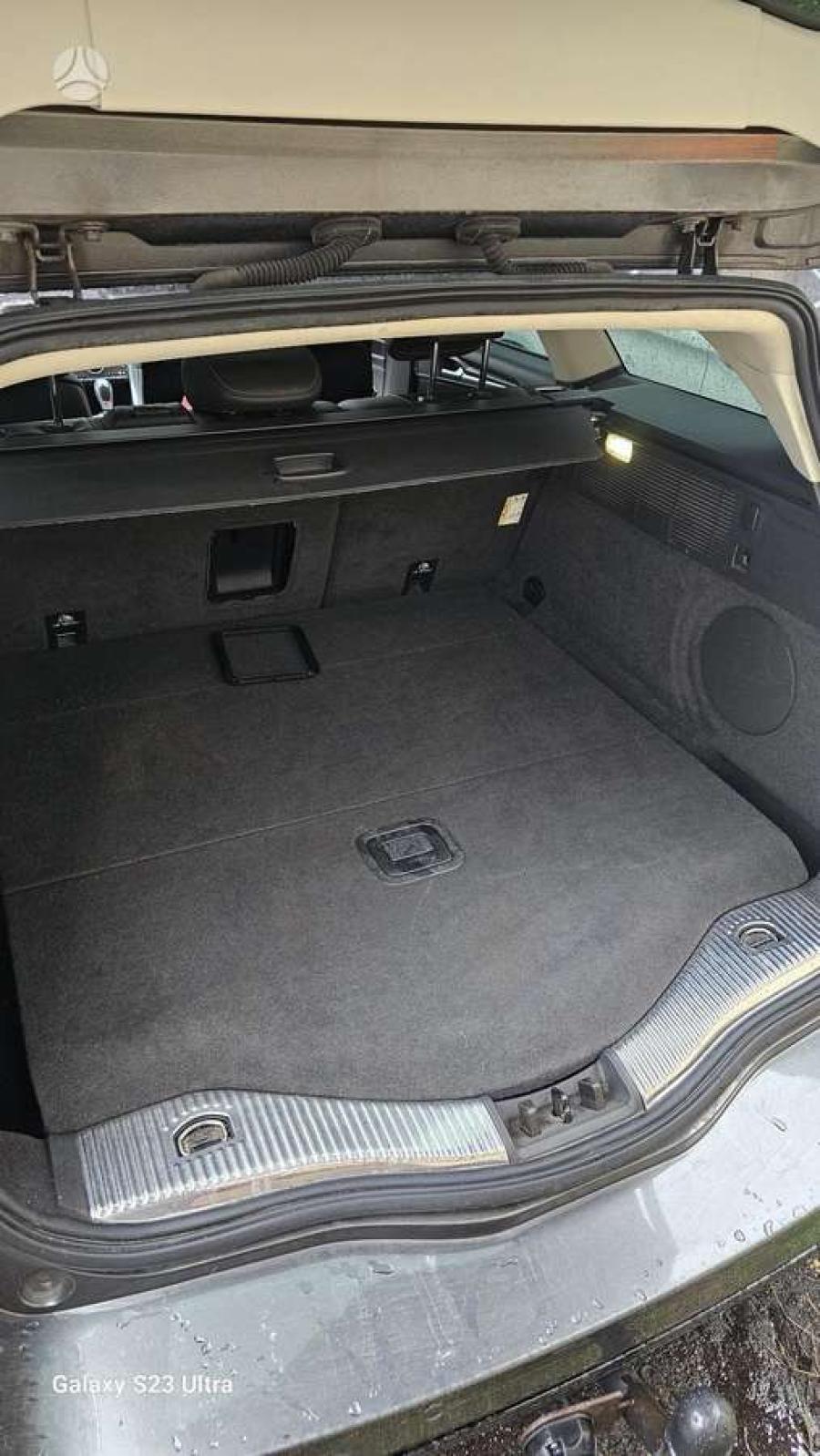 Grey Ford Mondeo 2017 in Vilnius, with an engine capacity of 2.00 L and mileage of 233 thousand km for 7800 €, photo 10 on AUTOMOTO.COM.LV