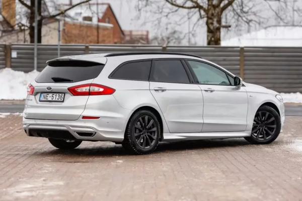Grey Ford Mondeo 2017 in Jelgava, with an engine capacity of 2.00 L and mileage of 246 thousand km for 10900 €, photo 4 on AUTOMOTO.COM.LV