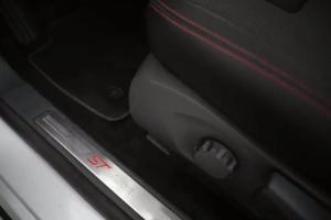 Pelēks Ford Mondeo 2017 Jelgava, ar dzinēja tilpumu 2.00 L un nobraukumu 246 tūkst. km par 10900 €, foto 14 vietnē AUTOMOTO.COM.LV