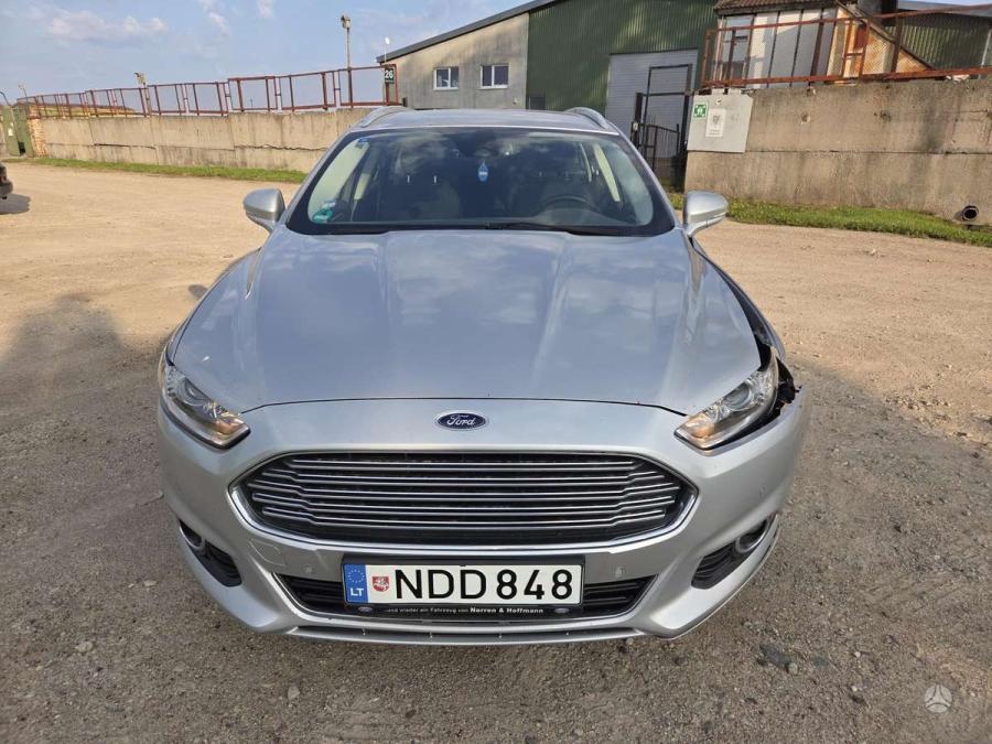 Grey Ford Mondeo 2017 in Siauliai, with an engine capacity of 2.00 L and mileage of 328 thousand km for 3980 €, photo 3 on AUTOMOTO.COM.LV
