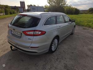 Grey Ford Mondeo 2017 in Siauliai, with an engine capacity of 2.00 L and mileage of 328 thousand km for 3980 €, photo 5 on AUTOMOTO.COM.LV