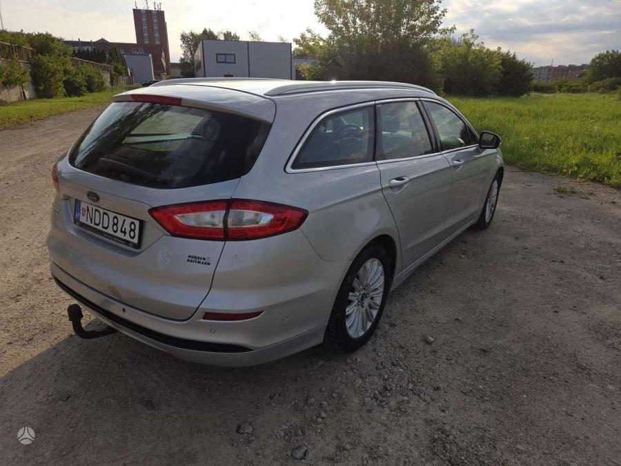 Grey Ford Mondeo 2017 in Siauliai, with an engine capacity of 2.00 L and mileage of 328 thousand km for 3980 €, photo 5 on AUTOMOTO.COM.LV