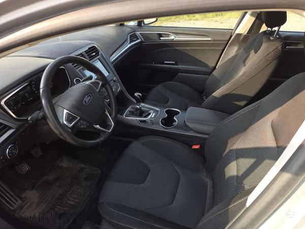 Grey Ford Mondeo 2017 in Siauliai, with an engine capacity of 2.00 L and mileage of 328 thousand km for 3980 €, photo 8 on AUTOMOTO.COM.LV