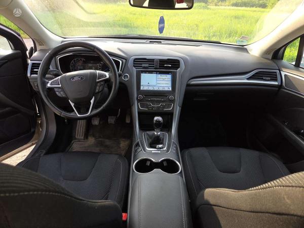 Grey Ford Mondeo 2017 in Siauliai, with an engine capacity of 2.00 L and mileage of 328 thousand km for 3980 €, photo 10 on AUTOMOTO.COM.LV