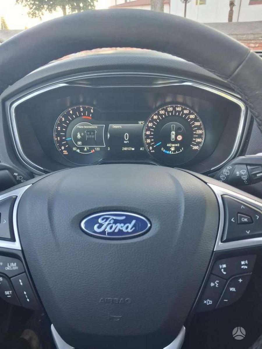 Grey Ford Mondeo 2017 in Raseiniai, with an engine capacity of 2.00 L and mileage of 248 thousand km for 6900 €, photo 27 on AUTOMOTO.COM.LV