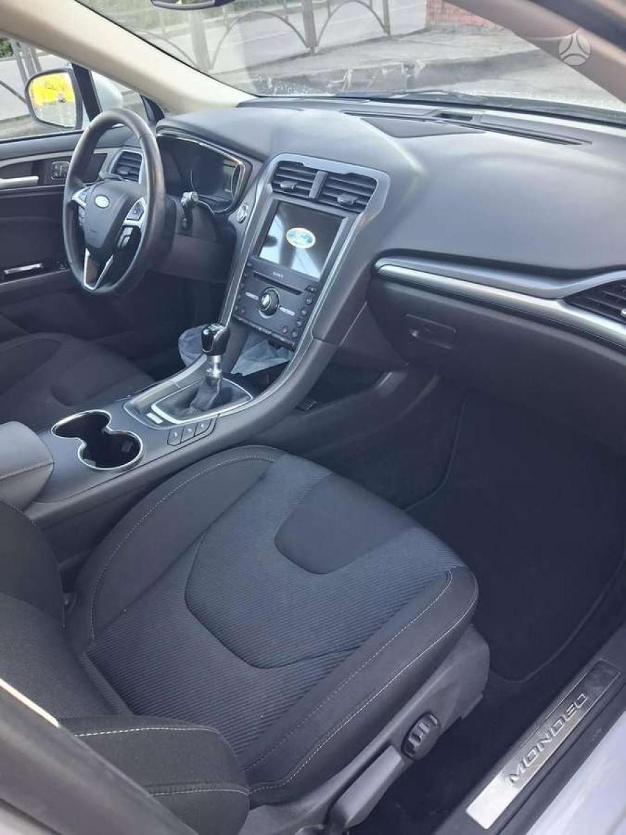 Grey Ford Mondeo 2017 in Raseiniai, with an engine capacity of 2.00 L and mileage of 248 thousand km for 6900 €, photo 34 on AUTOMOTO.COM.LV