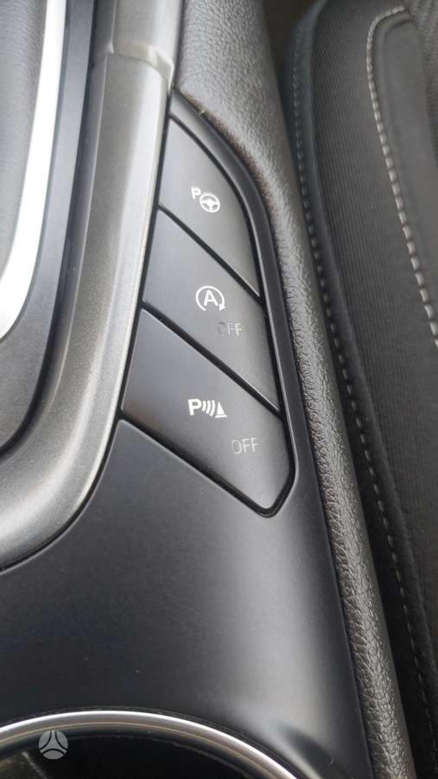 Pelēks Ford Mondeo 2017 Šauļi, ar dzinēja tilpumu 2.00 L un nobraukumu 328 tūkst. km par 5900 €, foto 31 vietnē AUTOMOTO.COM.LV