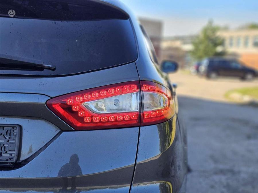 Grey Ford Mondeo 2017 in Rokiskis, with an engine capacity of 2.00 L and mileage of 220 thousand km for 6950 €, photo 12 on AUTOMOTO.COM.LV