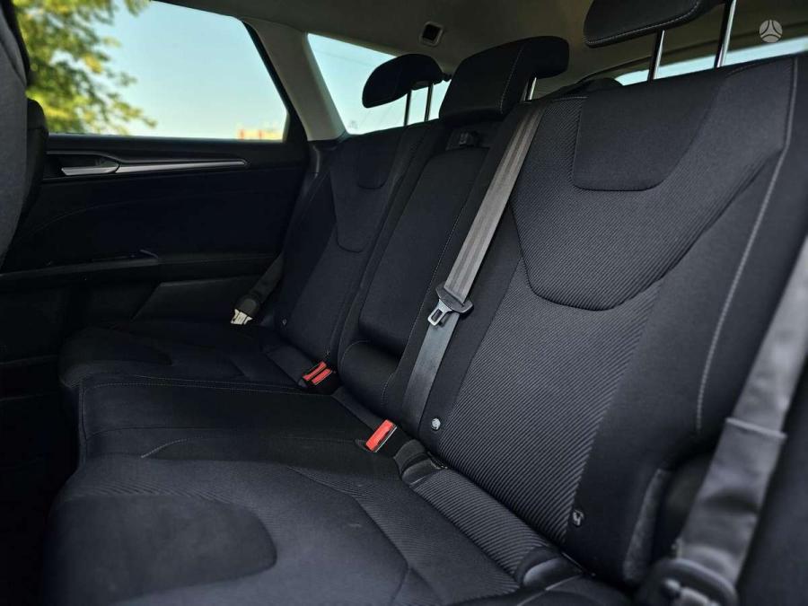Grey Ford Mondeo 2017 in Rokiskis, with an engine capacity of 2.00 L and mileage of 220 thousand km for 6950 €, photo 24 on AUTOMOTO.COM.LV