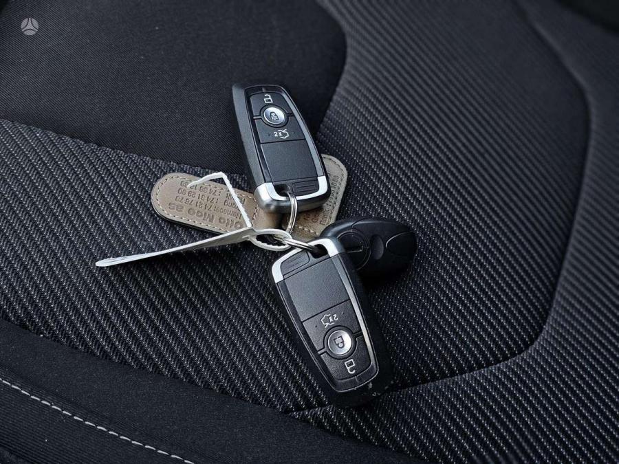 Pelēks Ford Mondeo 2017 Rokiškis, ar dzinēja tilpumu 2.00 L un nobraukumu 220 tūkst. km par 6950 €, foto 33 vietnē AUTOMOTO.COM.LV