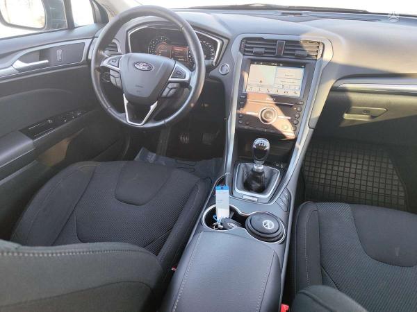 Grey Ford Mondeo 2018 in Marijampole, with an engine capacity of 2.00 L and mileage of 235 thousand km for 8750 €, photo 7 on AUTOMOTO.COM.LV