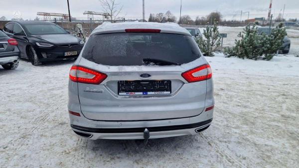 Pelēks Ford Mondeo 2018 Šauļi, ar dzinēja tilpumu 2.00 L un nobraukumu 240 tūkst. km par 10300 €, foto 6 vietnē AUTOMOTO.COM.LV