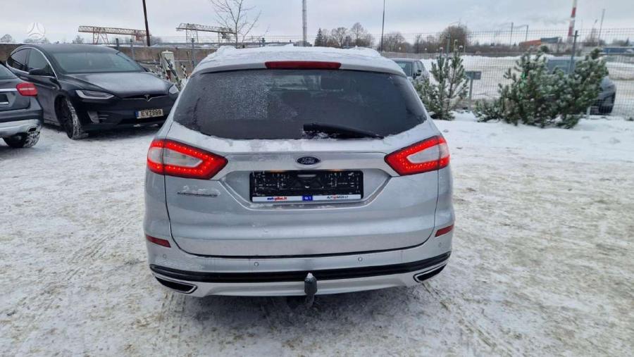 Grey Ford Mondeo 2018 in Siauliai, with an engine capacity of 2.00 L and mileage of 240 thousand km for 10300 €, photo 6 on AUTOMOTO.COM.LV