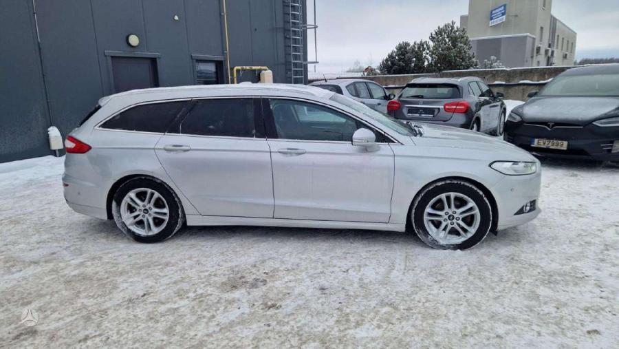Grey Ford Mondeo 2018 in Siauliai, with an engine capacity of 2.00 L and mileage of 240 thousand km for 10300 €, photo 8 on AUTOMOTO.COM.LV