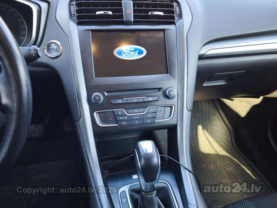 Pelēks Ford Mondeo 2018 Pērnava, ar dzinēja tilpumu 1.50 L un nobraukumu 215 tūkst. km par 8900 €, foto 4 vietnē AUTOMOTO.COM.LV