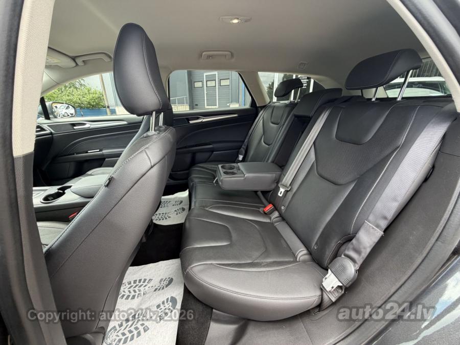 Pelēks Ford Mondeo 2018 Tartu, ar dzinēja tilpumu 2.00 L un nobraukumu 186 tūkst. km par 10999 €, foto 11 vietnē AUTOMOTO.COM.LV
