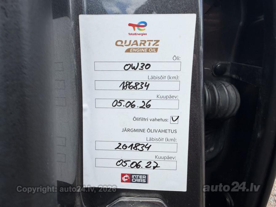 Pelēks Ford Mondeo 2018 Tartu, ar dzinēja tilpumu 2.00 L un nobraukumu 186 tūkst. km par 10999 €, foto 28 vietnē AUTOMOTO.COM.LV