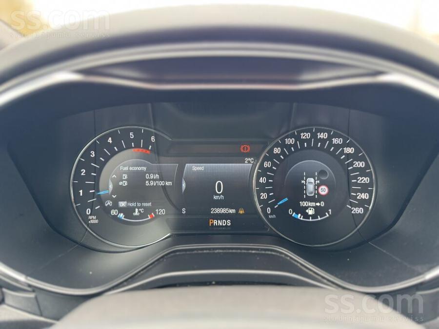 Pelēks Ford Mondeo 2018 Liepāja, ar dzinēja tilpumu 2.00 L un nobraukumu 239 tūkst. km par 9200 €, foto 13 vietnē AUTOMOTO.COM.LV