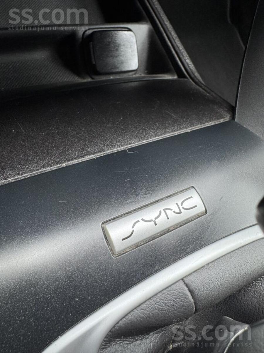 Pelēks Ford Mondeo 2018 Liepāja, ar dzinēja tilpumu 2.00 L un nobraukumu 239 tūkst. km par 9200 €, foto 16 vietnē AUTOMOTO.COM.LV