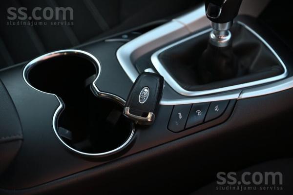 Pelēks Ford Mondeo 2018 Jelgava, ar dzinēja tilpumu 1.50 L un nobraukumu 236 tūkst. km par 7800 €, foto 7 vietnē AUTOMOTO.COM.LV