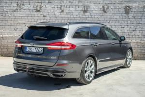 Pelēks Ford Mondeo 2018 Liepāja, ar dzinēja tilpumu 2.00 L un nobraukumu 239 tūkst. km par 9900 €, foto 5 vietnē AUTOMOTO.COM.LV
