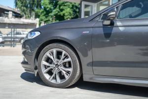 Pelēks Ford Mondeo 2018 Liepāja, ar dzinēja tilpumu 2.00 L un nobraukumu 239 tūkst. km par 9900 €, foto 8 vietnē AUTOMOTO.COM.LV