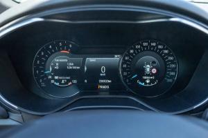 Pelēks Ford Mondeo 2018 Liepāja, ar dzinēja tilpumu 2.00 L un nobraukumu 239 tūkst. km par 9900 €, foto 18 vietnē AUTOMOTO.COM.LV