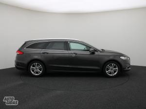 Pelēks Ford Mondeo 2019 Viļņa, ar dzinēja tilpumu 2.00 L un nobraukumu 216 tūkst. km par 10899 €, foto 9 vietnē AUTOMOTO.COM.LV