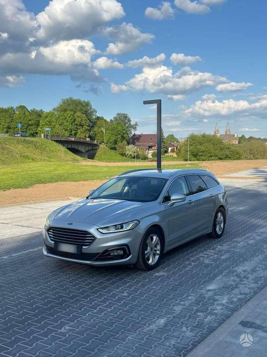 Pelēks Ford Mondeo 2019 Jurbarkas, ar dzinēja tilpumu 2.00 L un nobraukumu 290 tūkst. km par 7600 €, foto 1 vietnē AUTOMOTO.COM.LV